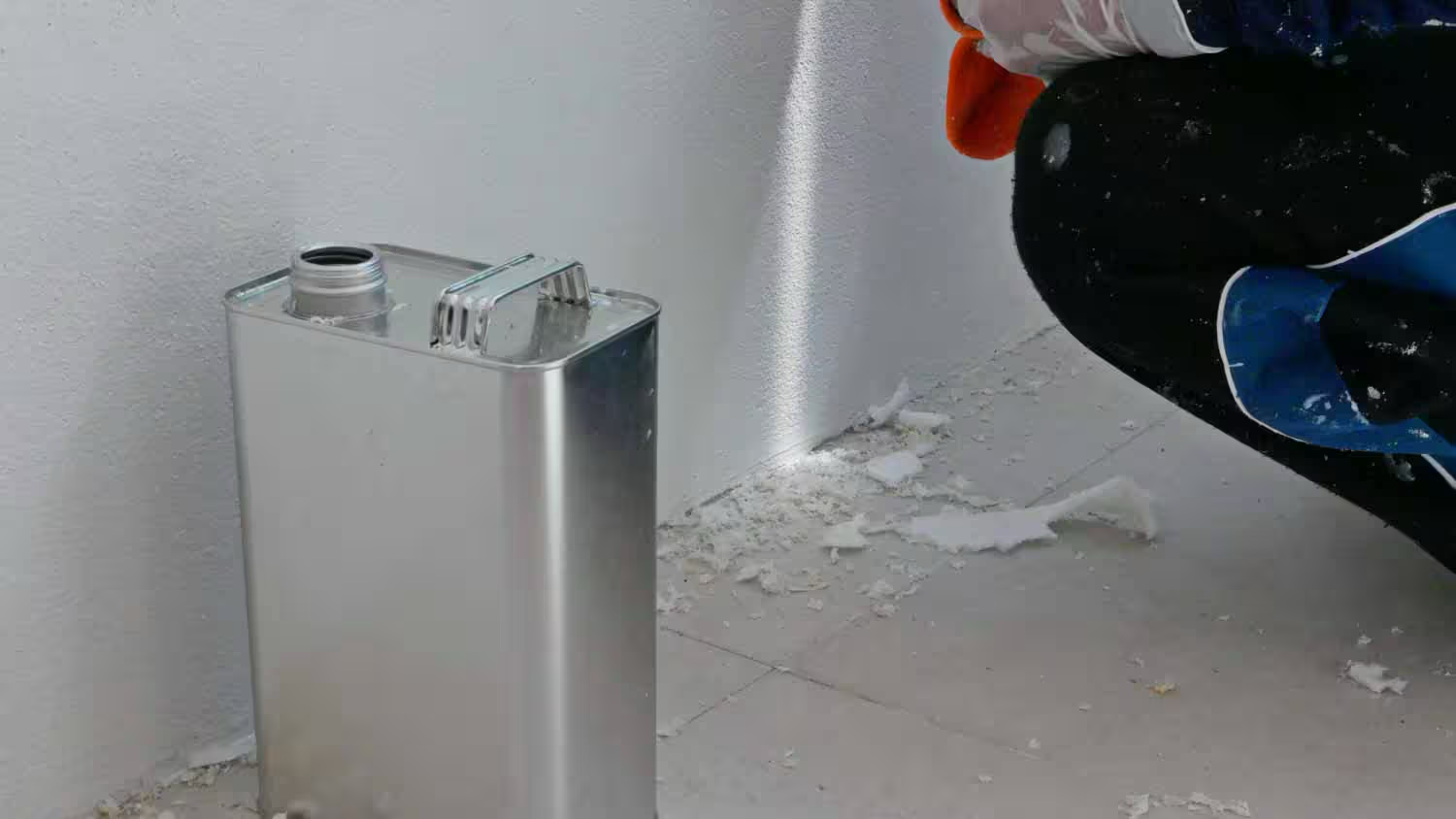 How to Use Paint Thinner – Saber Sales