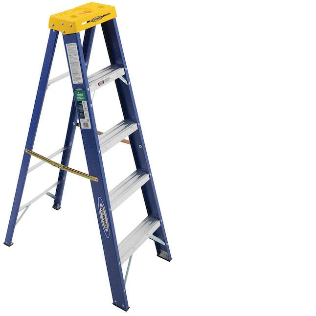 Werner Fiberglass 5-Ft Ladder – Saber Sales